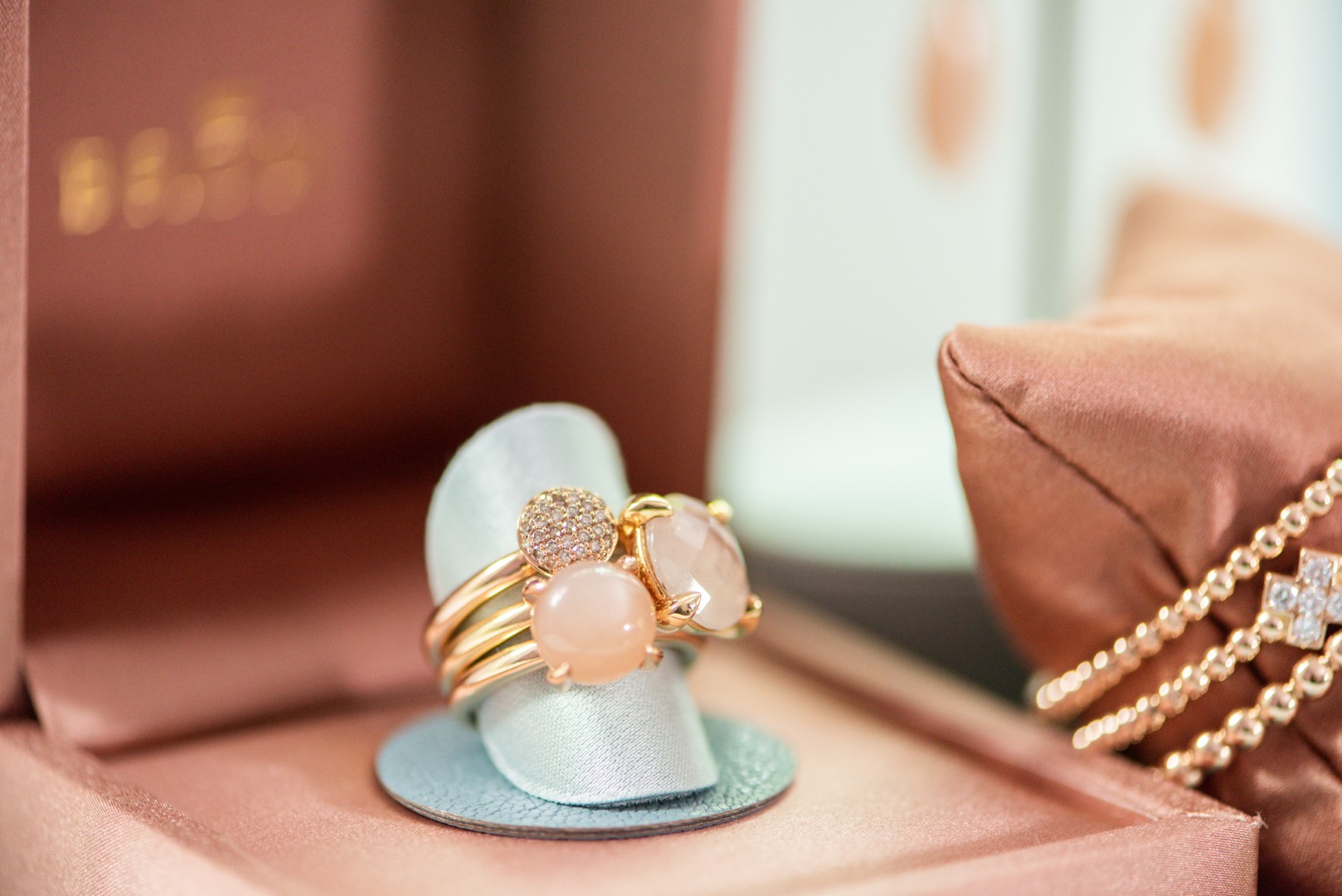 Bron – Juwelier Yans